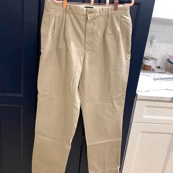 Lands' End | Pants | Mens Lands End 34 Khaki Pants Pleated ...